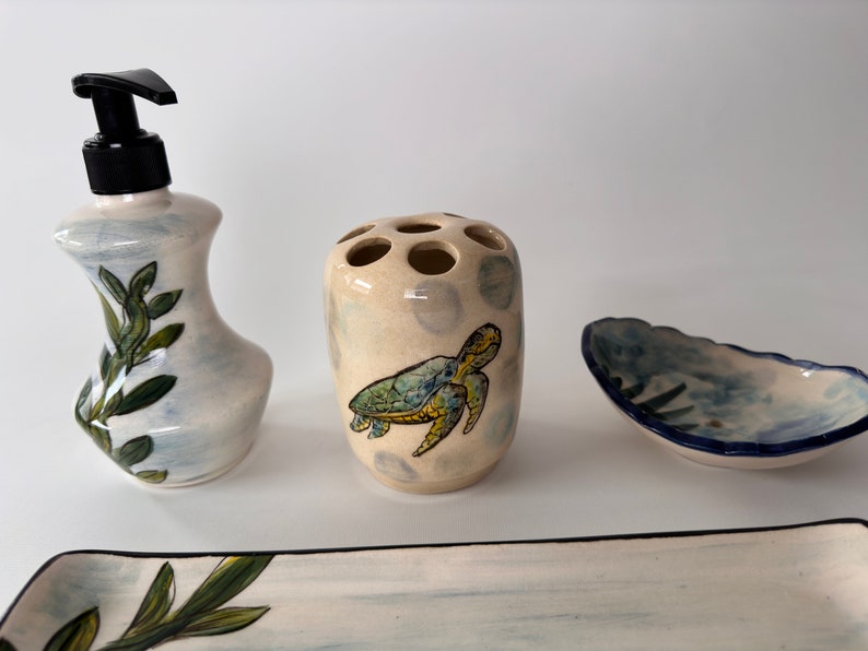 Bathroom Accessories Set & Sea Turtle, Liquid Soap Dispenser ...