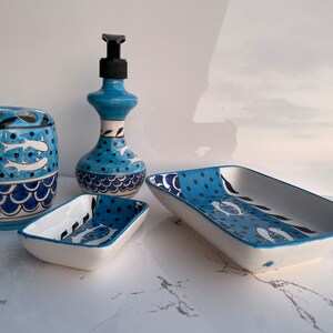 Bathroom Accessories Set With Sharks, Liquid Soap Dispenser With Pump ...