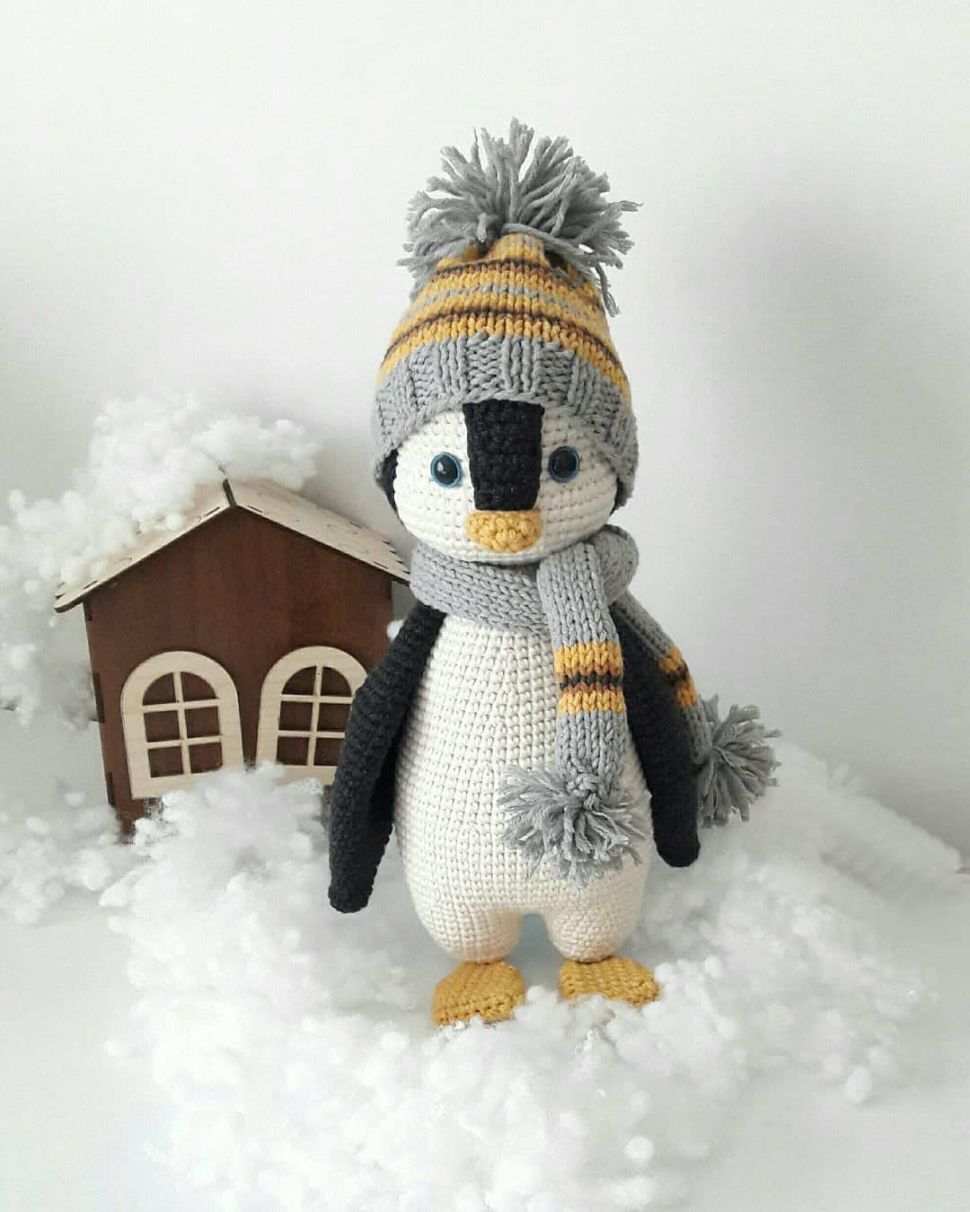 Amigurumi Crochet Penguin Pingu Dolls, Crochet and Knitted Doll for ...