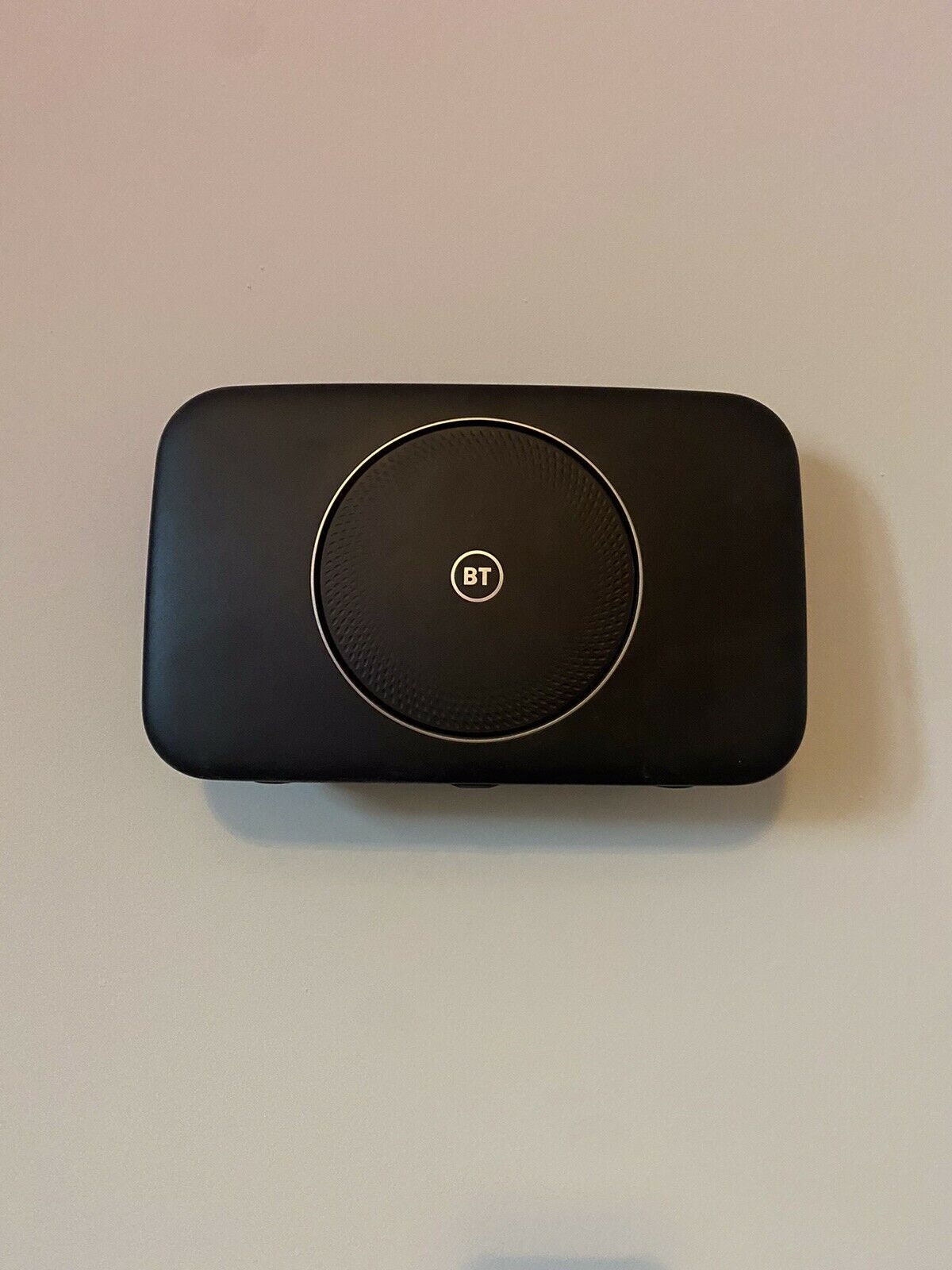 BT Smart Hub 2 Wall Mount Bracket Includes Screws & Rawl Plugs - Etsy UK