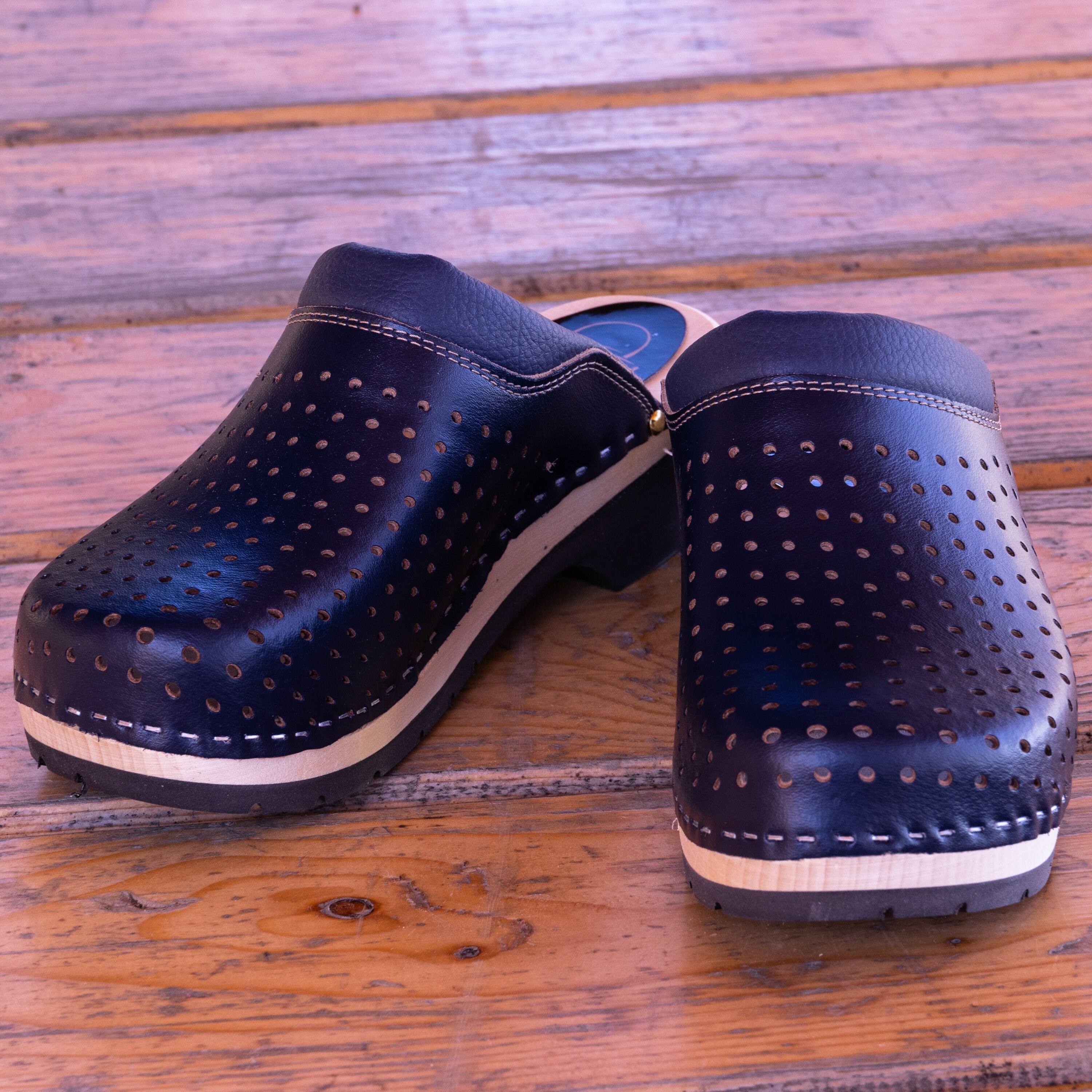 Navy Blue 'supercomfort' Medical Clogs: Anti-slip, Hygienic ...