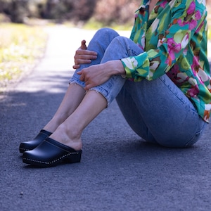 Health Clogs Black Medical Footwear With Comfortable Wooden Soles Ideal ...