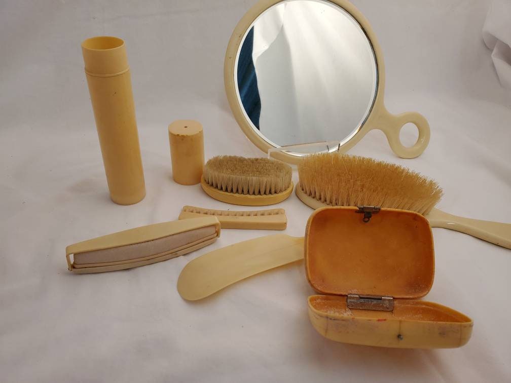 Vintage Bakelite Art Deco Dresser Set 8 Piece Set - Etsy