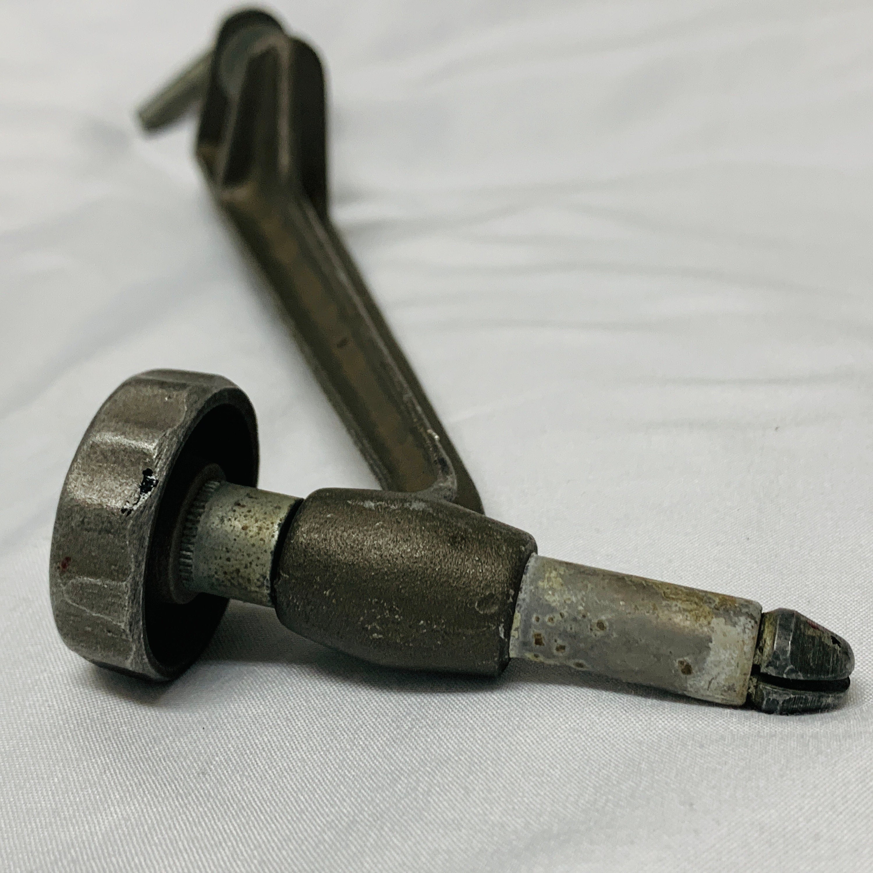 Vintage Cast Iron Tack-l-tyers Model V - Etsy