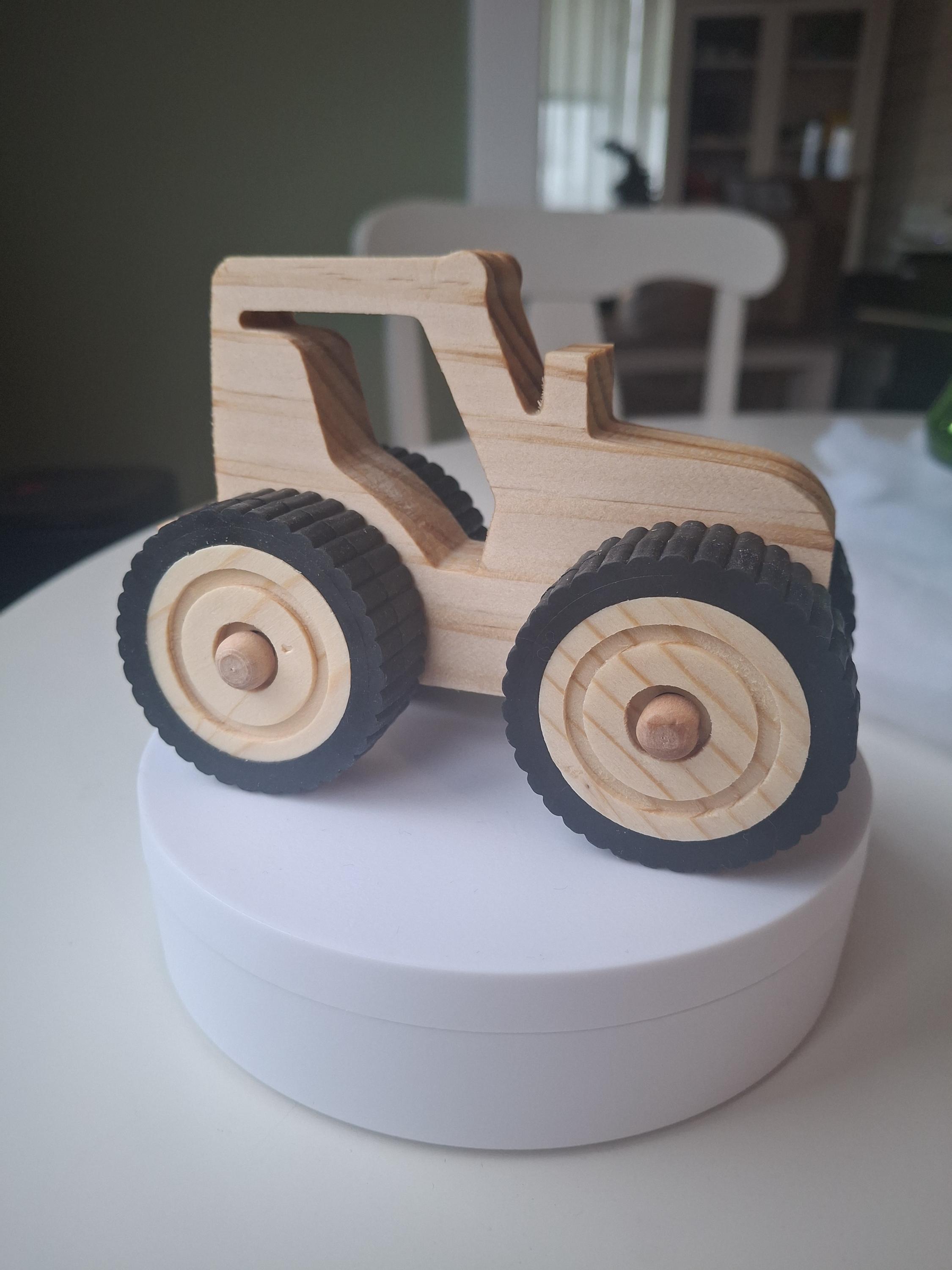 Tractor W/ Magnetic Towing Hitch - Etsy