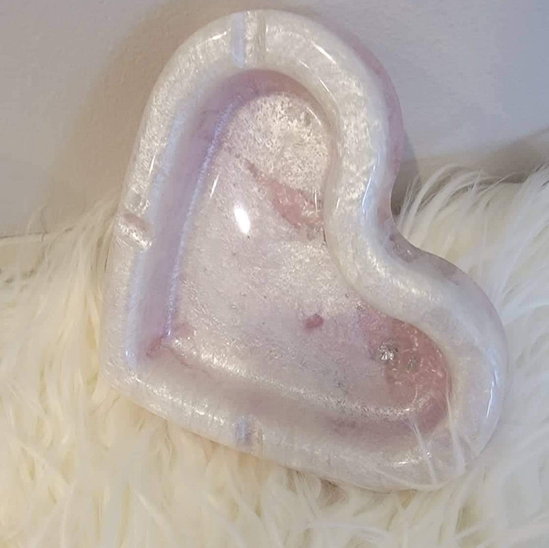 Ashtray, Epoxy Resin Ashram, Custom Resin Ashtray - Etsy