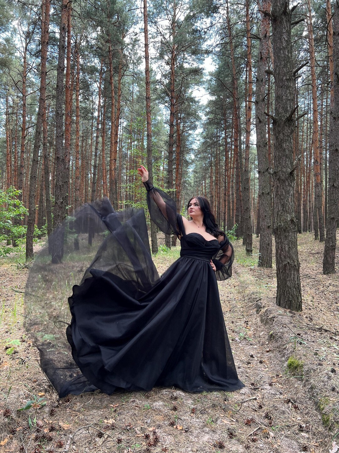 Black Wedding Dress.black Gothic Dress With Puff Sleeves,long Train ...