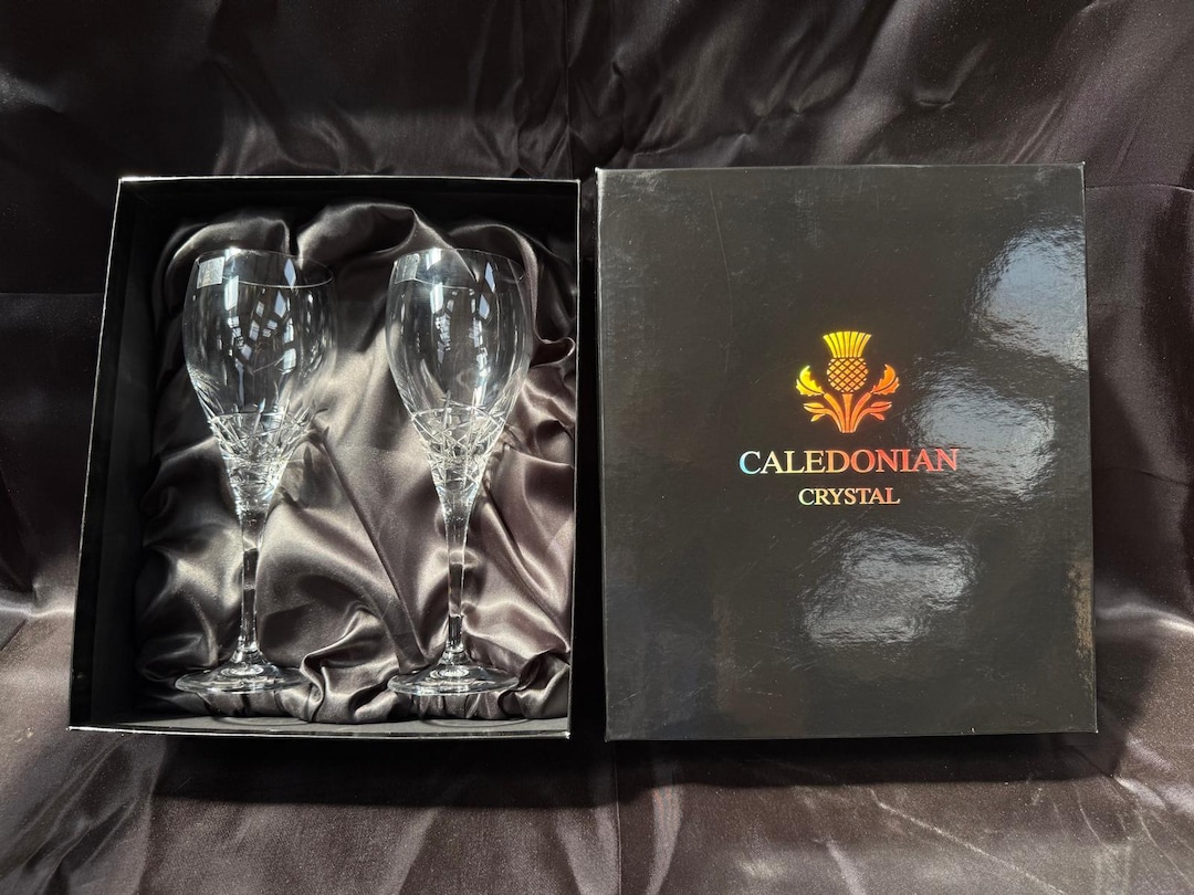 Caledonian Crystal Wine Glasses – Set of 2 | Hand Cut Crystal Glassware ...