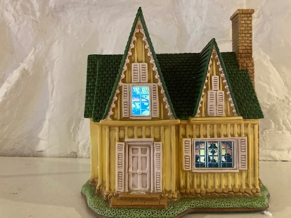 Lefton Colonial Christmas Village House Limited Edition 1998 | Etsy