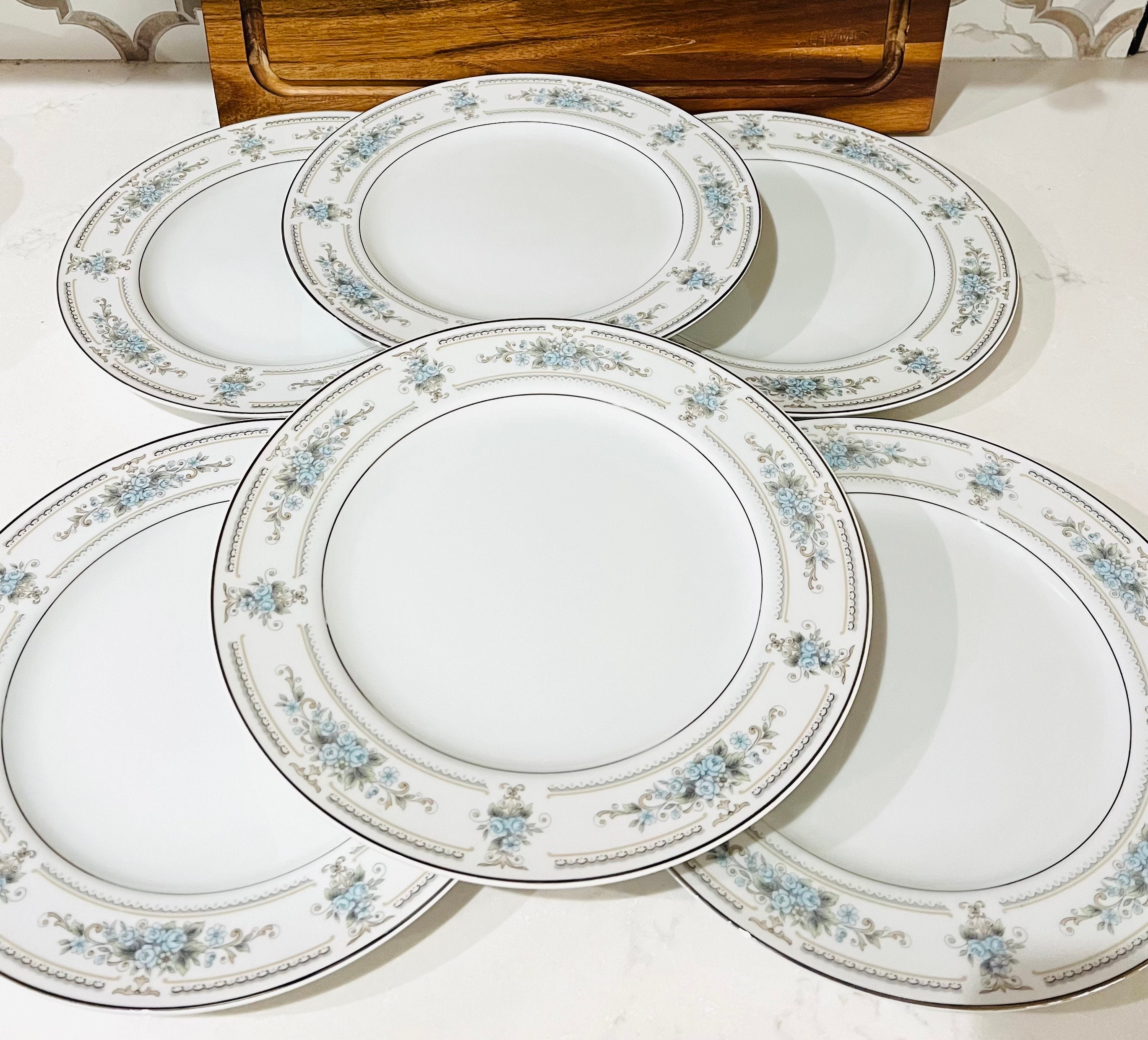 Vintage Wade Fine China of Japan Blue Floral Elington Dinner Plates Set ...