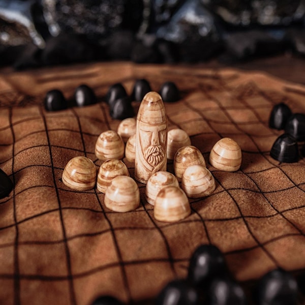 Hnefatafl Board - Etsy