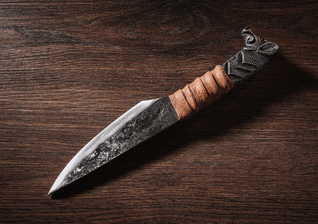 Hand Forged Viking Knife - 5.5" Blade With Boar's Head Hilt - Pocket ...