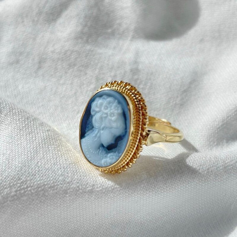 Cameo Ring - Etsy