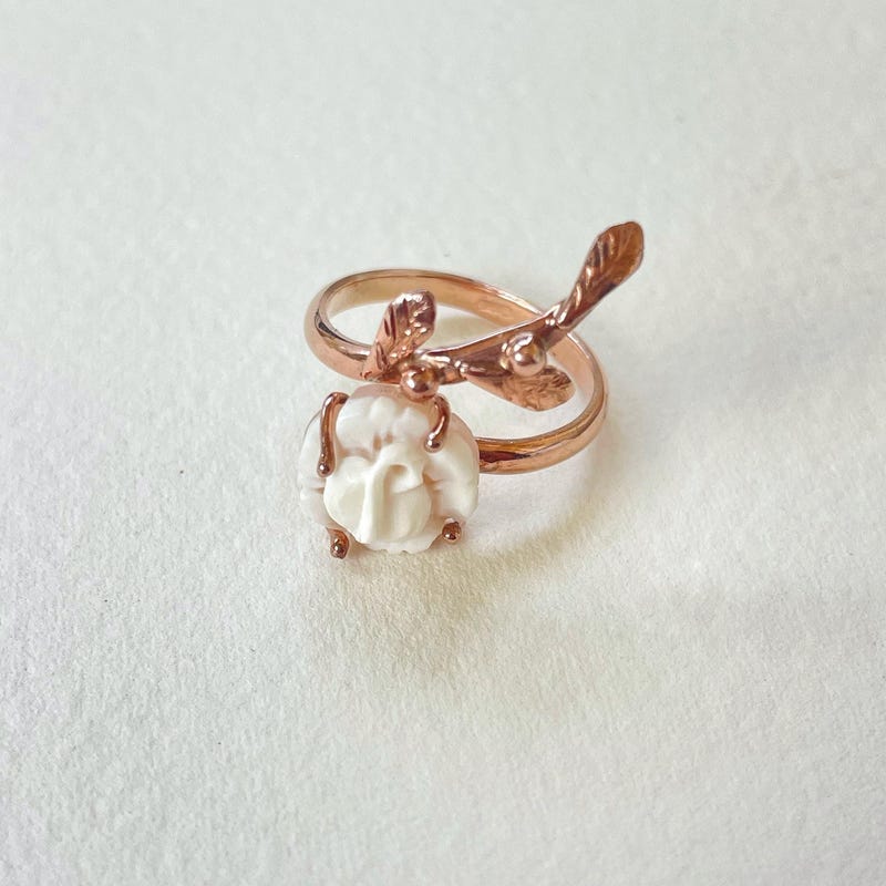 Silver Wrap Cameo - Etsy UK