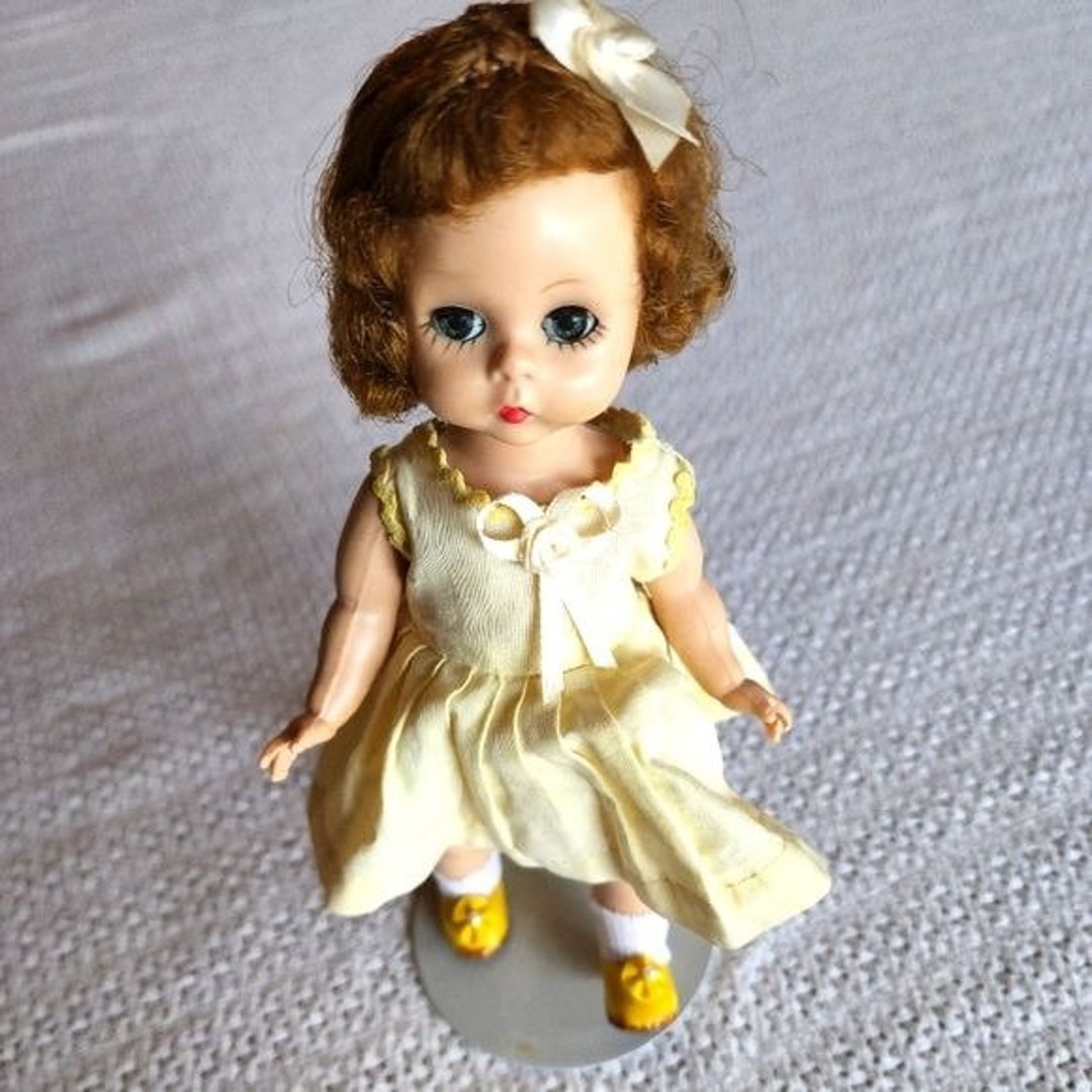 Vintage 1960s Original Madame Alexander 8 Doll With Etsy