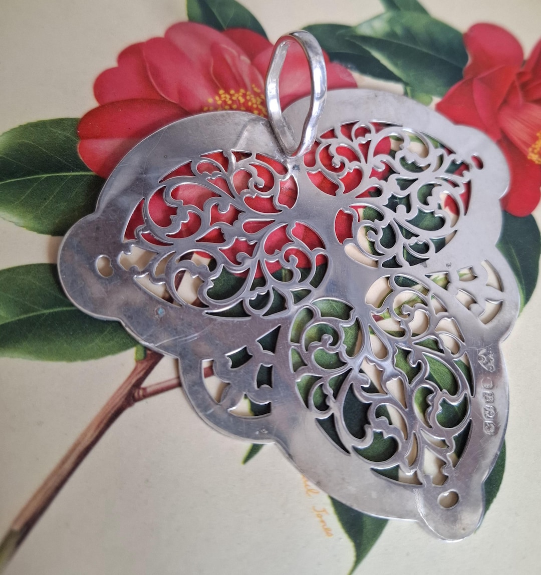 A Rare Solid Silver Cake Slice Server, Absolutely Beautiful With Pretty ...