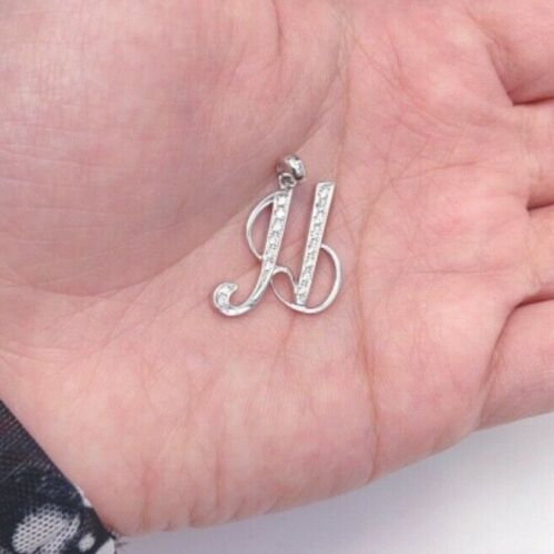 18k White Gold Cursive Letter "h" Diamond Pendant 0.12 Carat 16 Round ...