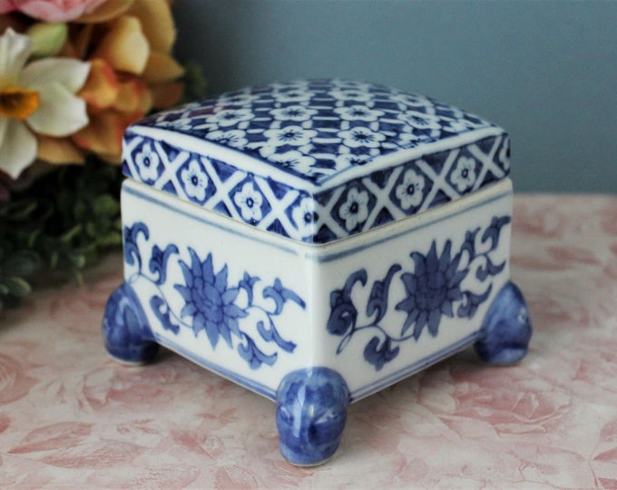 Chinese Porcelain Box W/ Lid, Blue White Footed Vintage Square Jewelry ...
