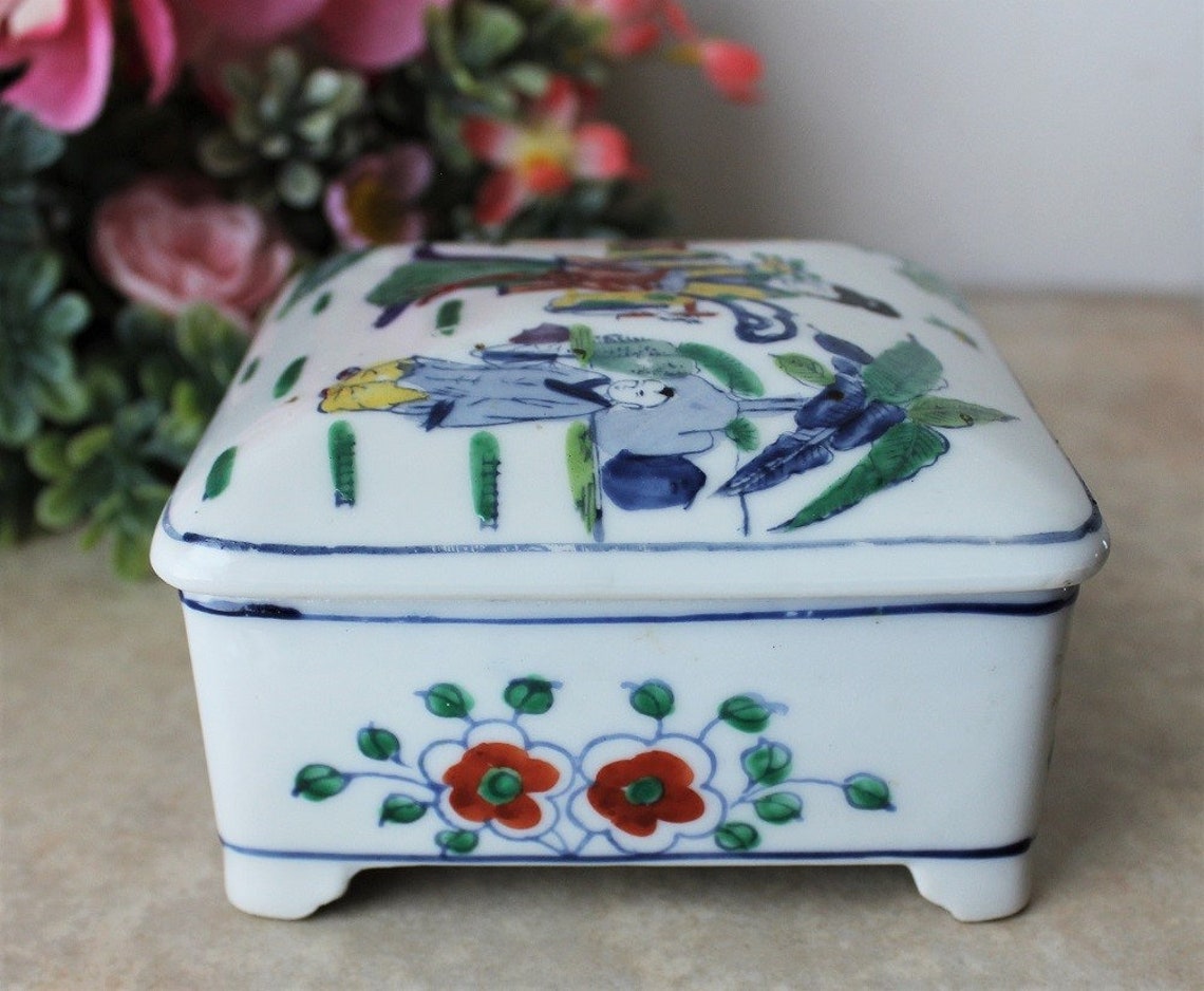 Chinese Porcelain Box & Lid Footed Jewelry Trinket Keepsake - Etsy