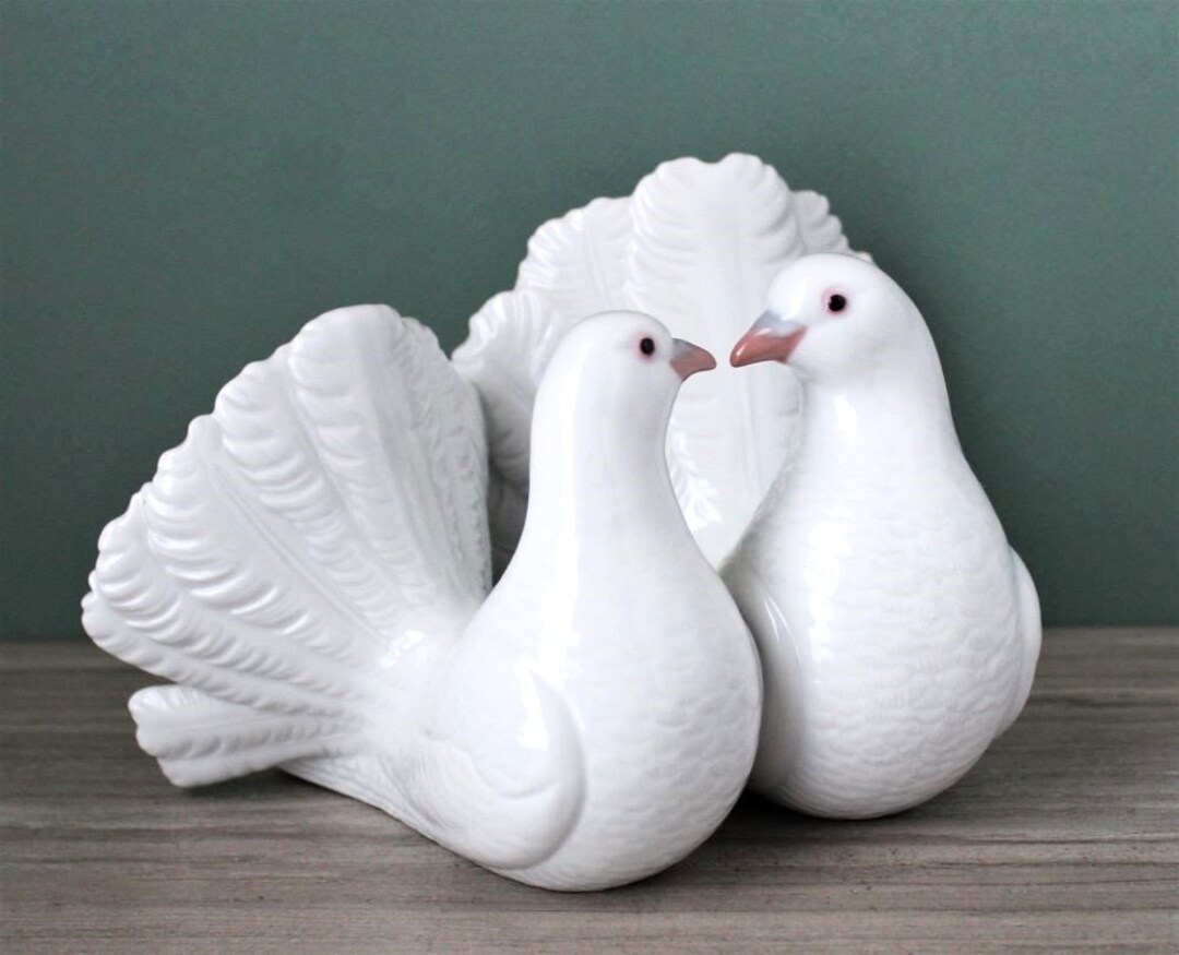 LLADRO 1169 Kissing Dove Figurine Porcelain Couple of Doves Hand Made ...