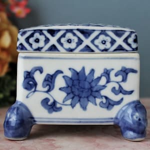 Chinese Porcelain Box W/ Lid, Blue White Footed Vintage Square Jewelry ...