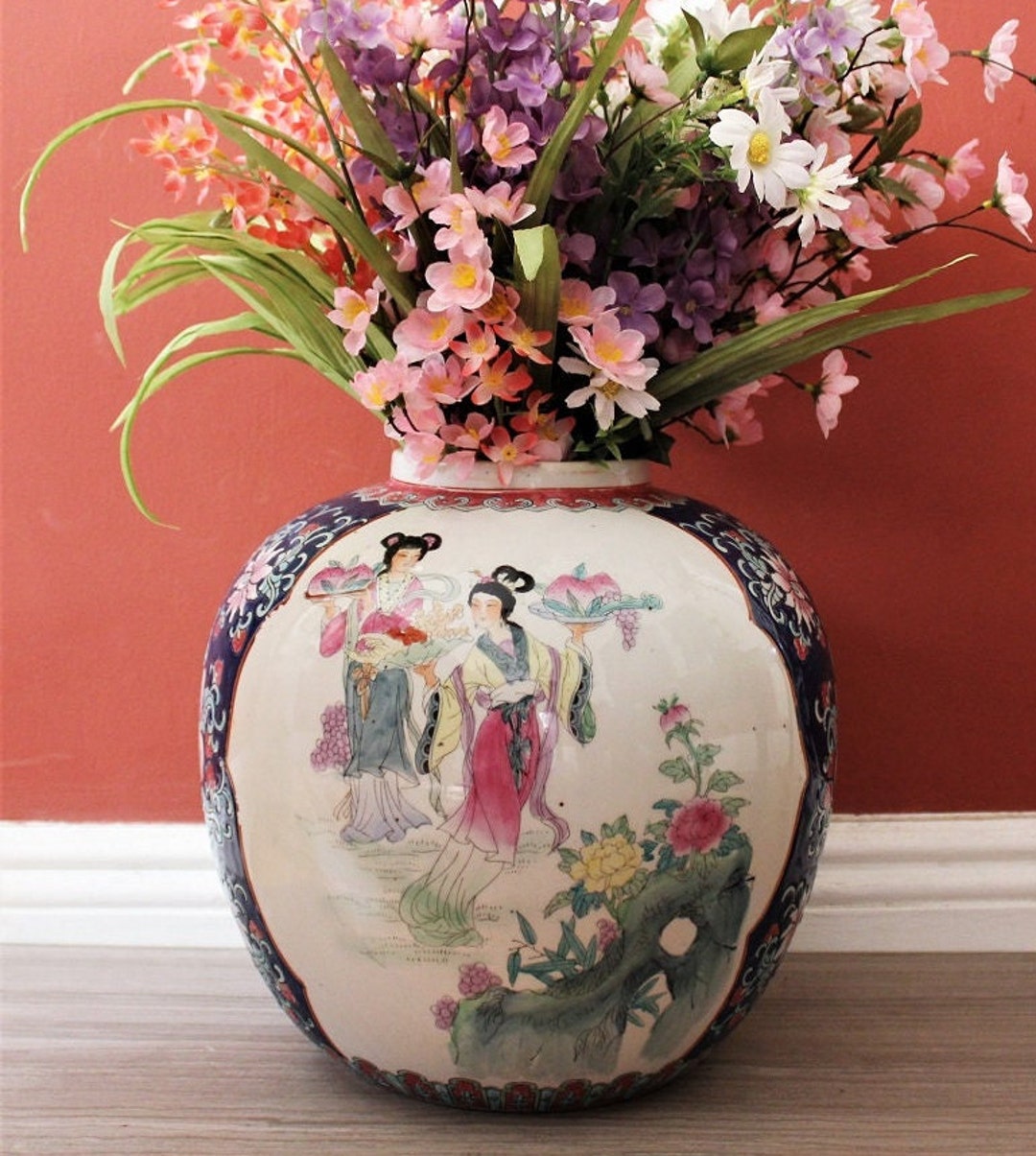 Large Chinese Vase 12" Vessel, Hand Painted Asian Figures, Porcelain ...