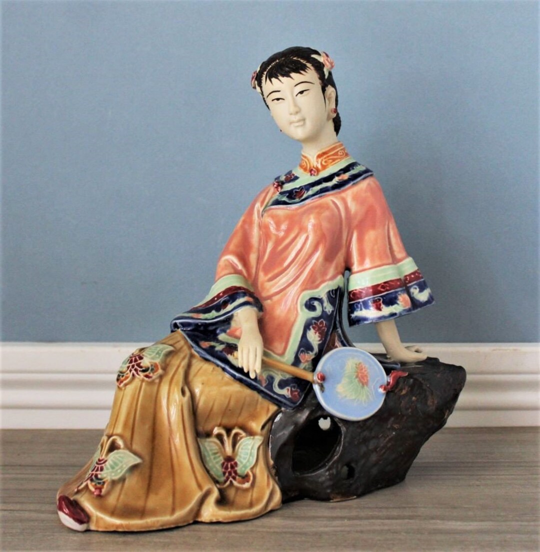 Chinese Shiwan Figurine W/ Fan Collectible Elegant Asian Décor Female ...