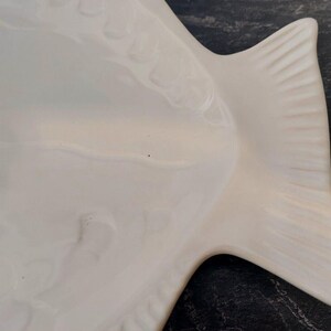 Decorative Fish Plate Gardeners Eden White 13”X 9.5" Made in Portugal ...
