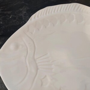 Decorative Fish Plate Gardeners Eden White 13”X 9.5" Made in Portugal ...