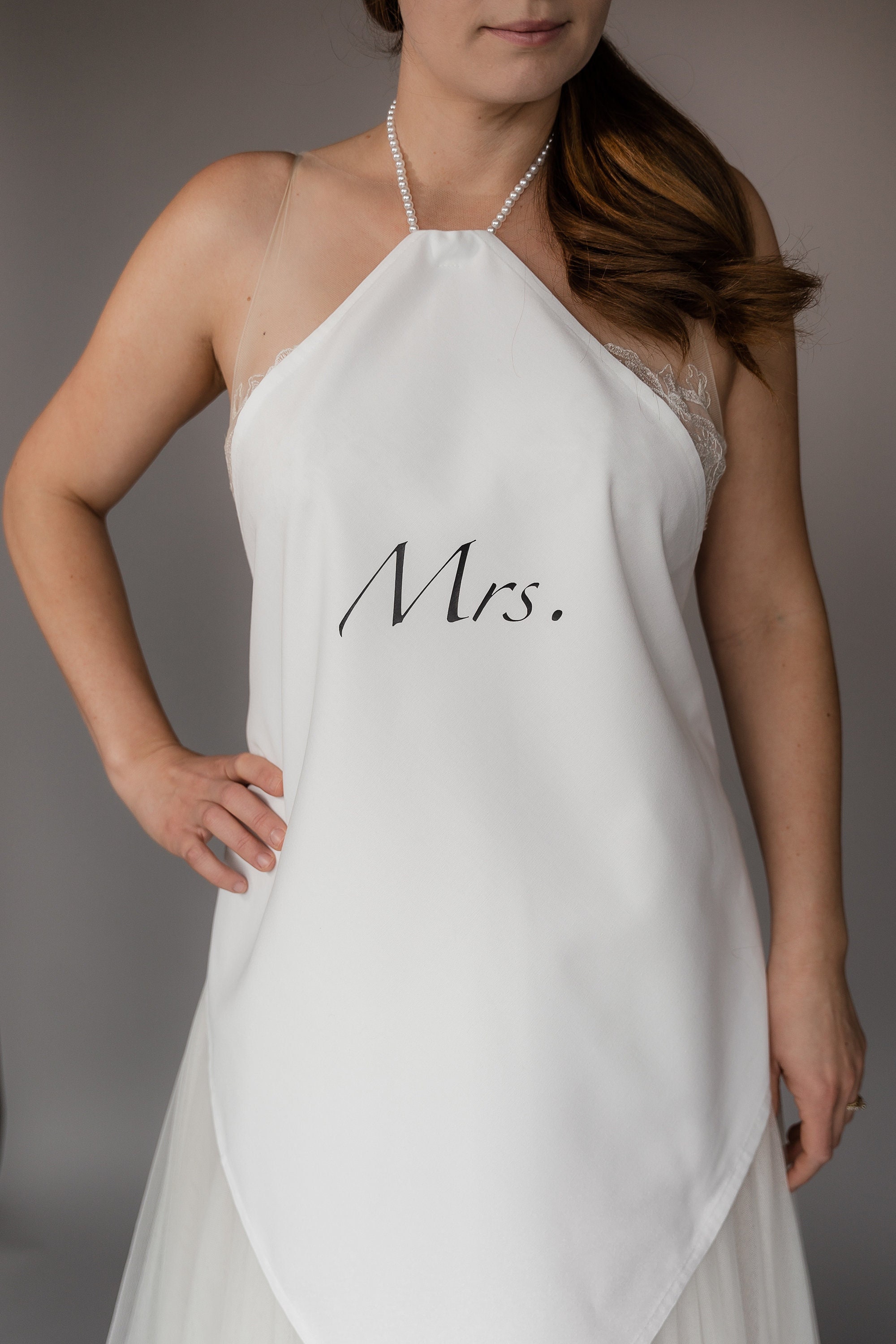 Mrs Wedding Bib Bride Bib Wedding Bib Bridal Shower Gift Engagement ...