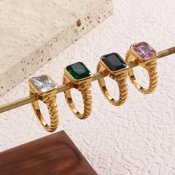 Gold Signet Ring - Etsy