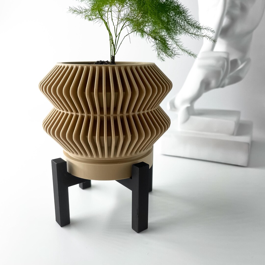 The Rodel Planter – 3D Printed Layered Planter With Stand – Eco ...