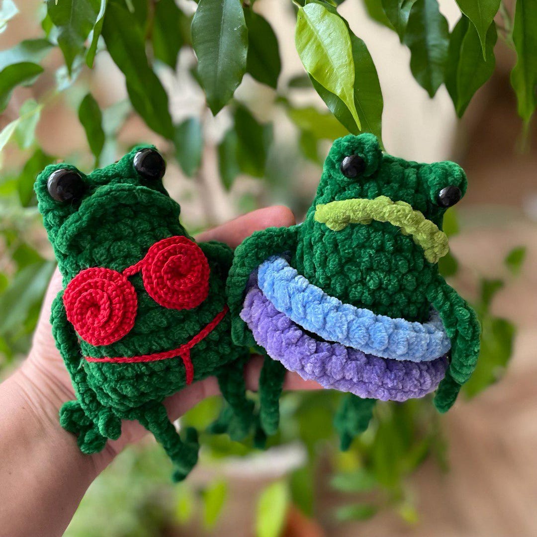 Frogs Crochet Pattern Set: Bikini Top of Happiness & Thong of Good Luck ...