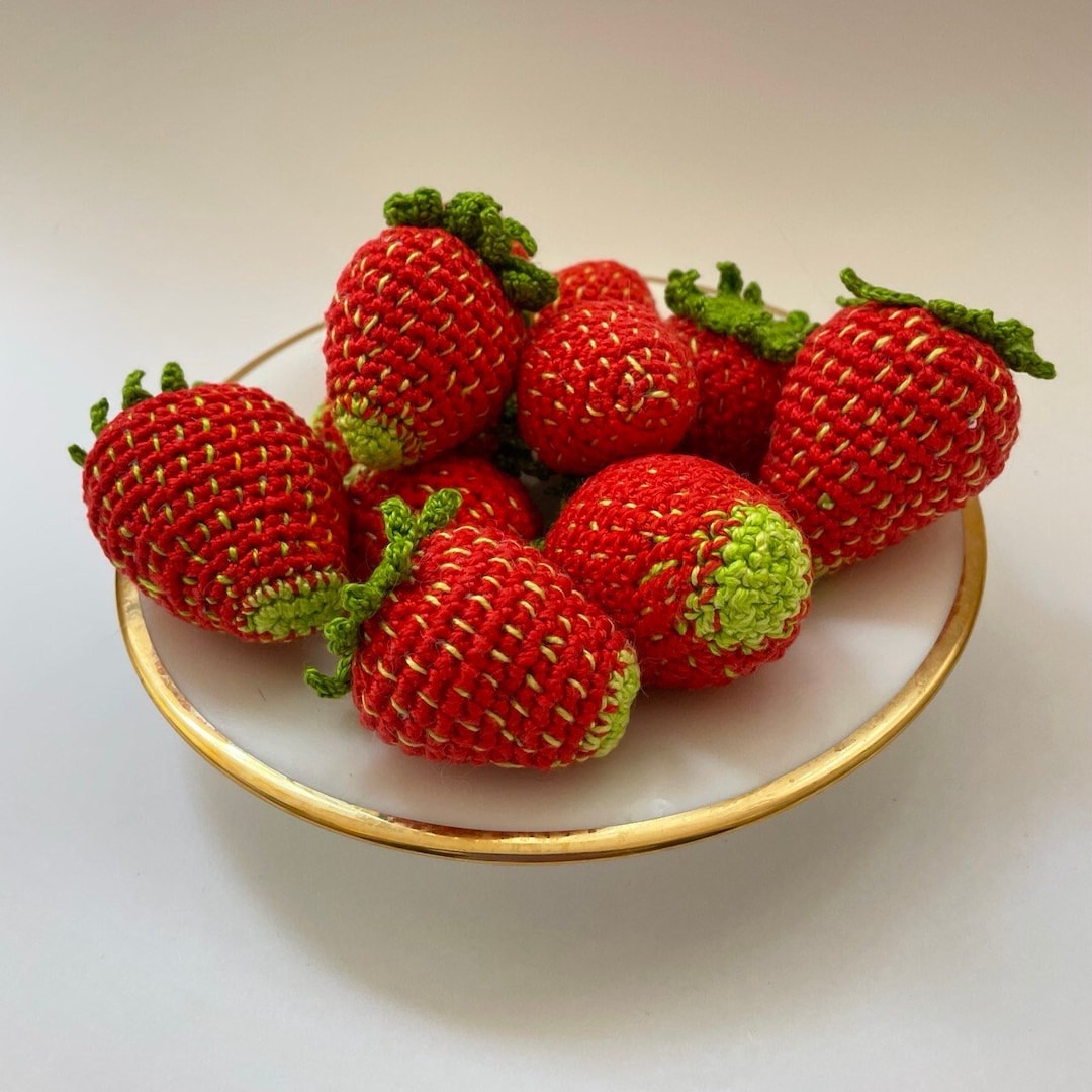 Crochet Strawberry Pattern Easy | 12 in 1 Realistic Strawberry ...