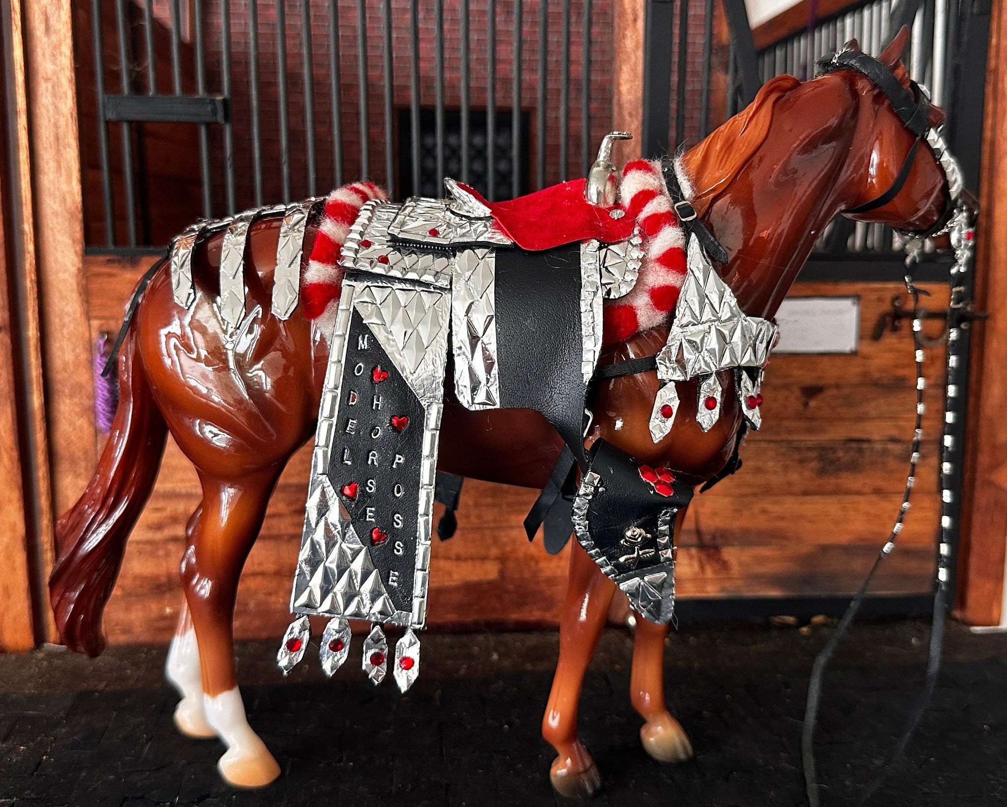 Pattern to Make a Parade Set for Your Model Horses. Saddle, Bridle and ...