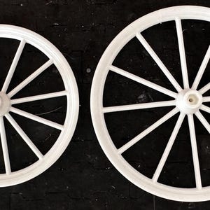 STL File for Carriage Wheels - Designed for Model Horse Carriages - Etsy
