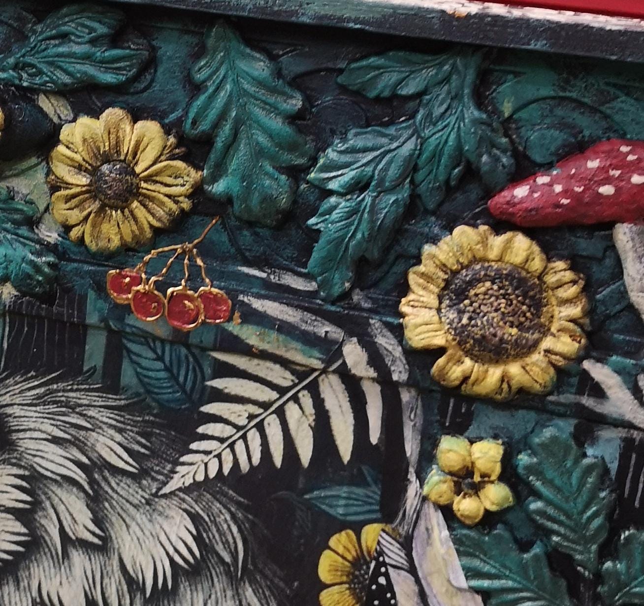Upcycled Gramophone Storage Chest: Little Red Riding Hood Design - Etsy UK
