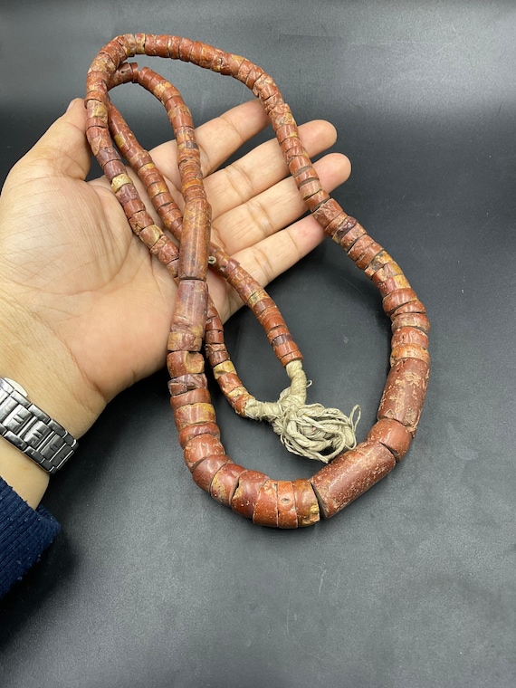 Rare!!! Authentic very old ancient African red jasper… - Gem