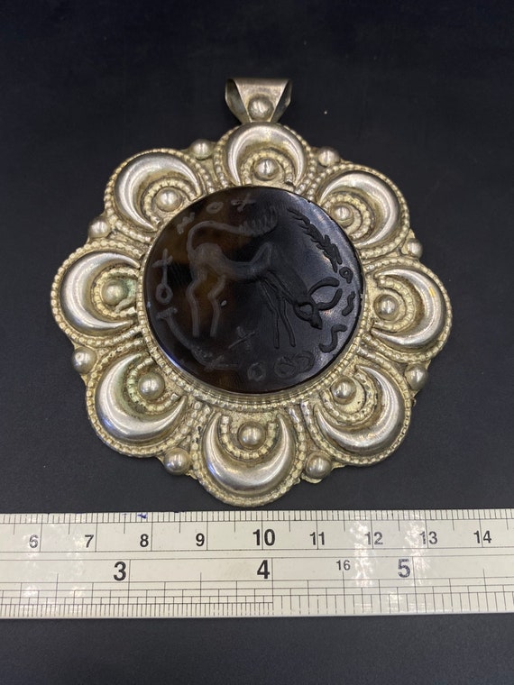 Rare!!! Amazing old Ancient Greek bull signet black a… - Gem