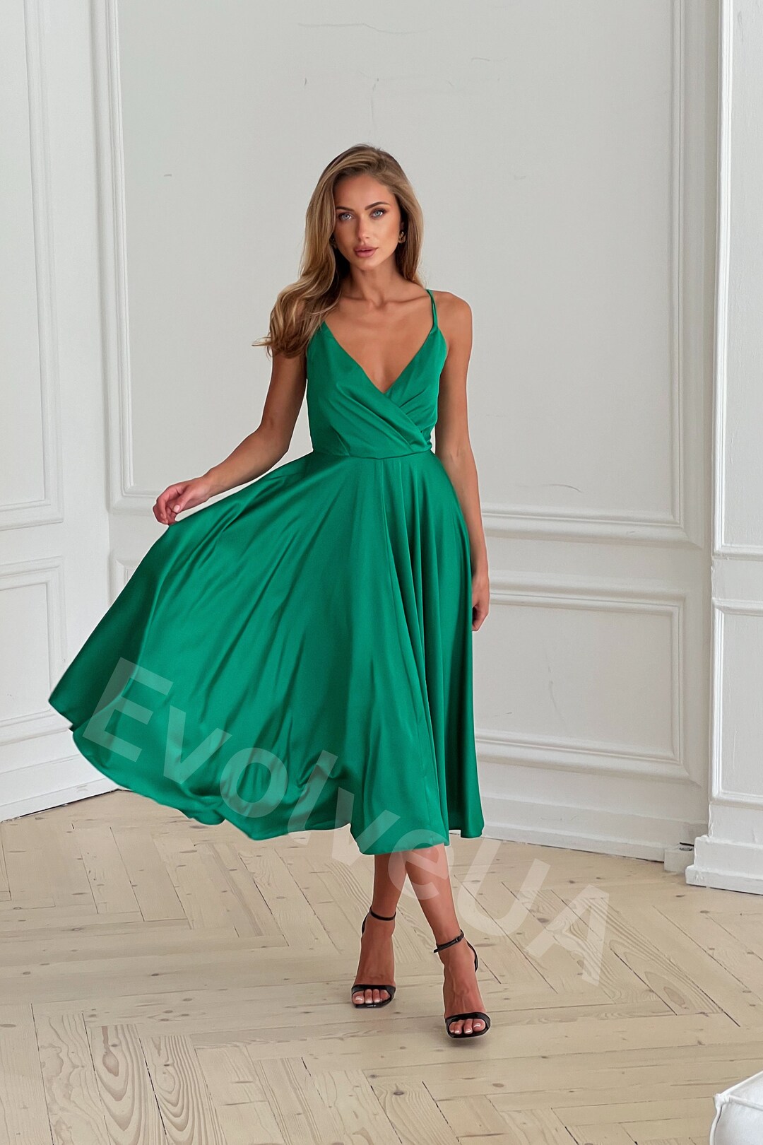 Grass Green Silk Midi Dress Without Sleeves, Silk Open Back Midi Slip ...