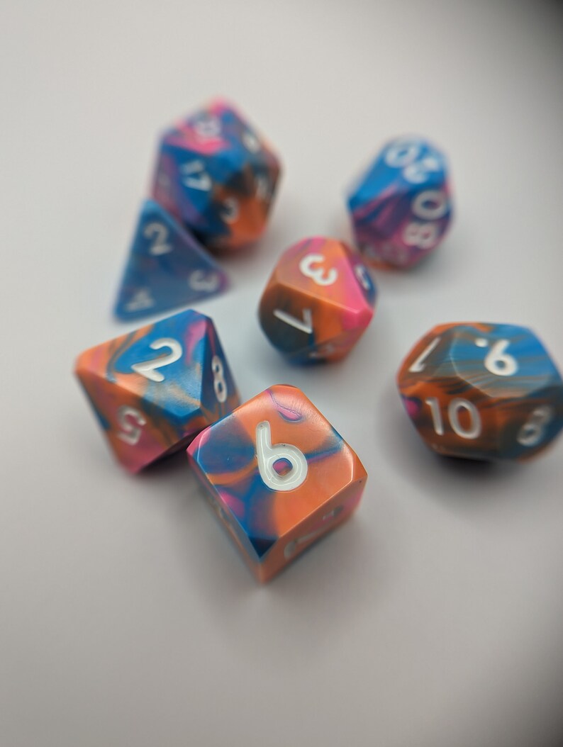 Stranded Set of 7 Polyhedral TTRPG Dice Set in Swirly Orange Pink and ...