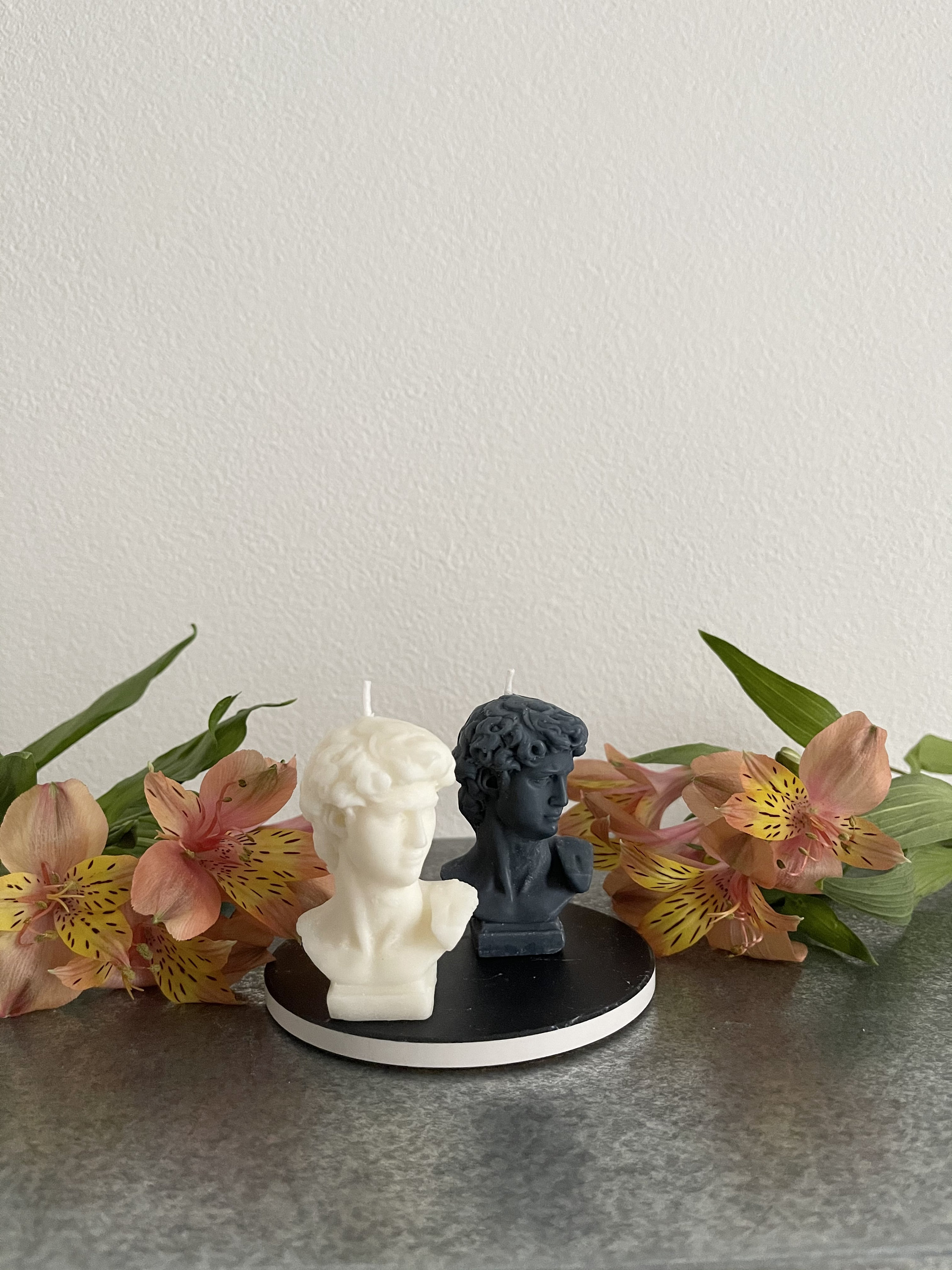 Small David Head Soy Candle, Gift for Her - Etsy