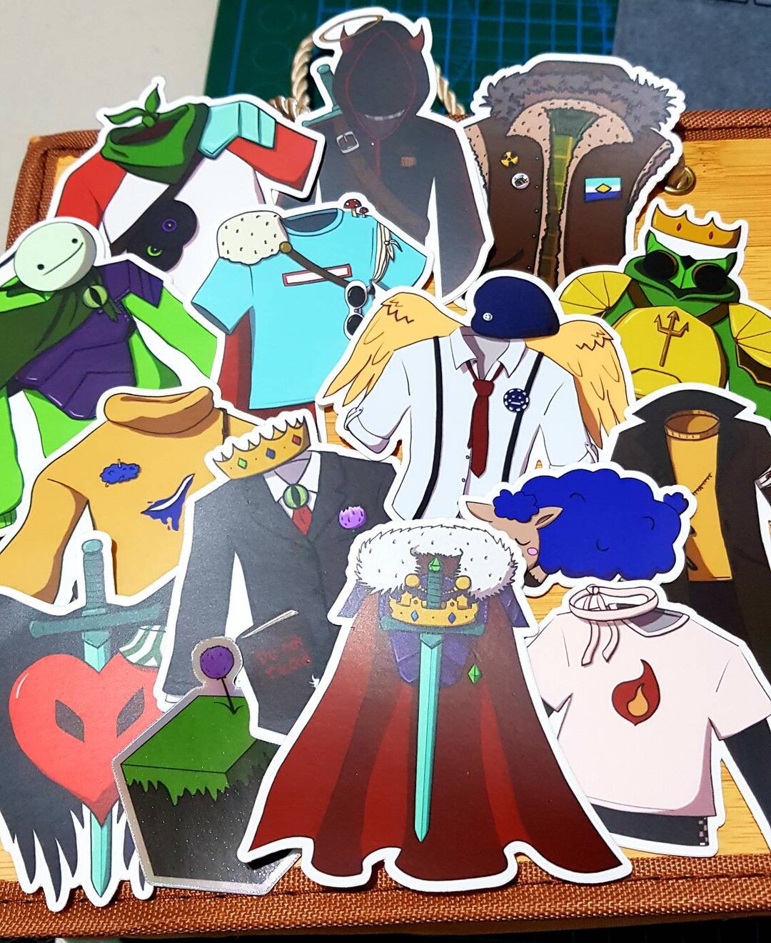 Dream SMP Outfits - Vinyl Stickers - Etsy