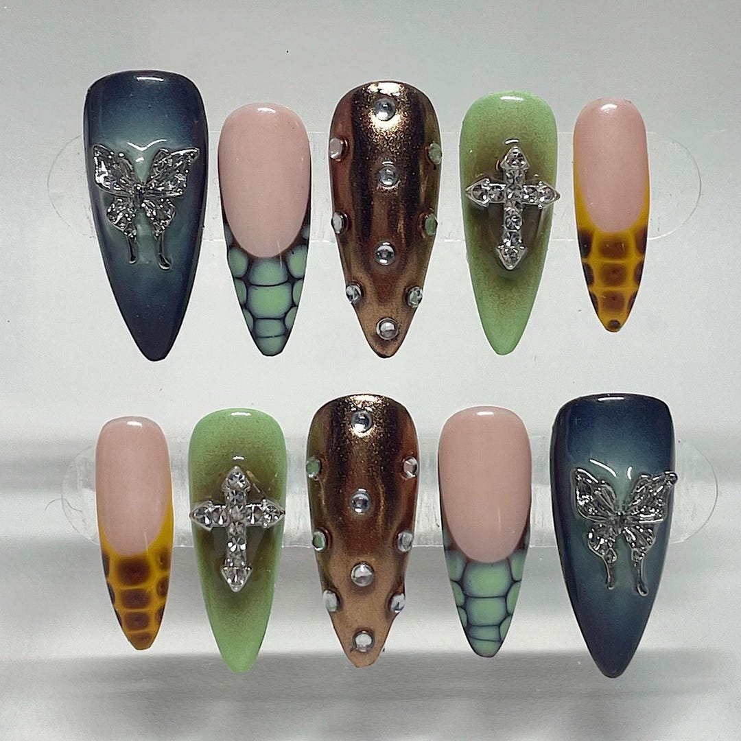 HOPE IT HURTS --- Fall Croc Print Press on Nails | Fake Nails | Acrylic ...