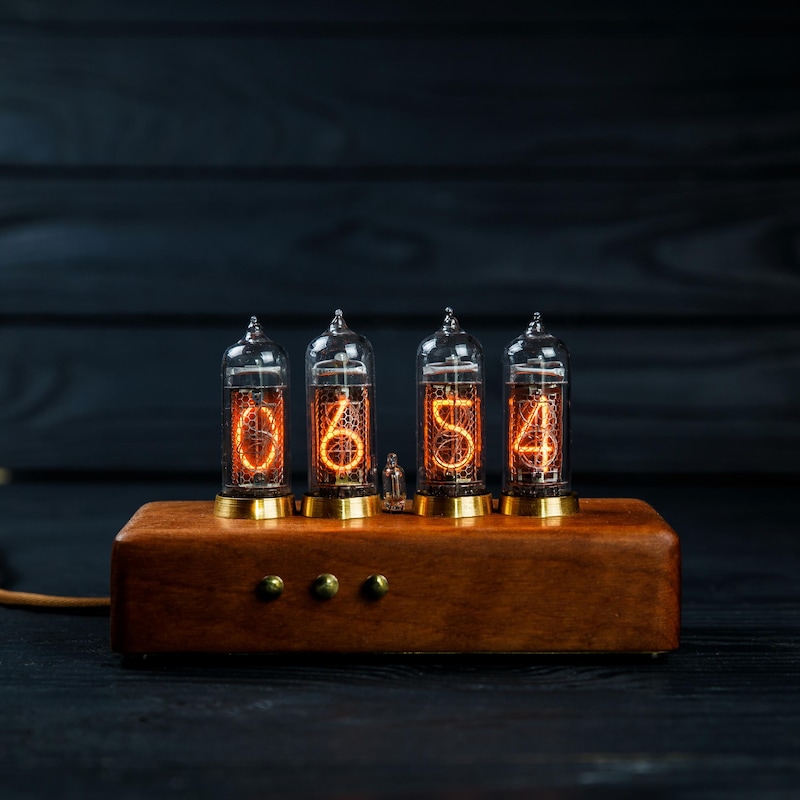 4 tube nixie tube clock - Etsy.de