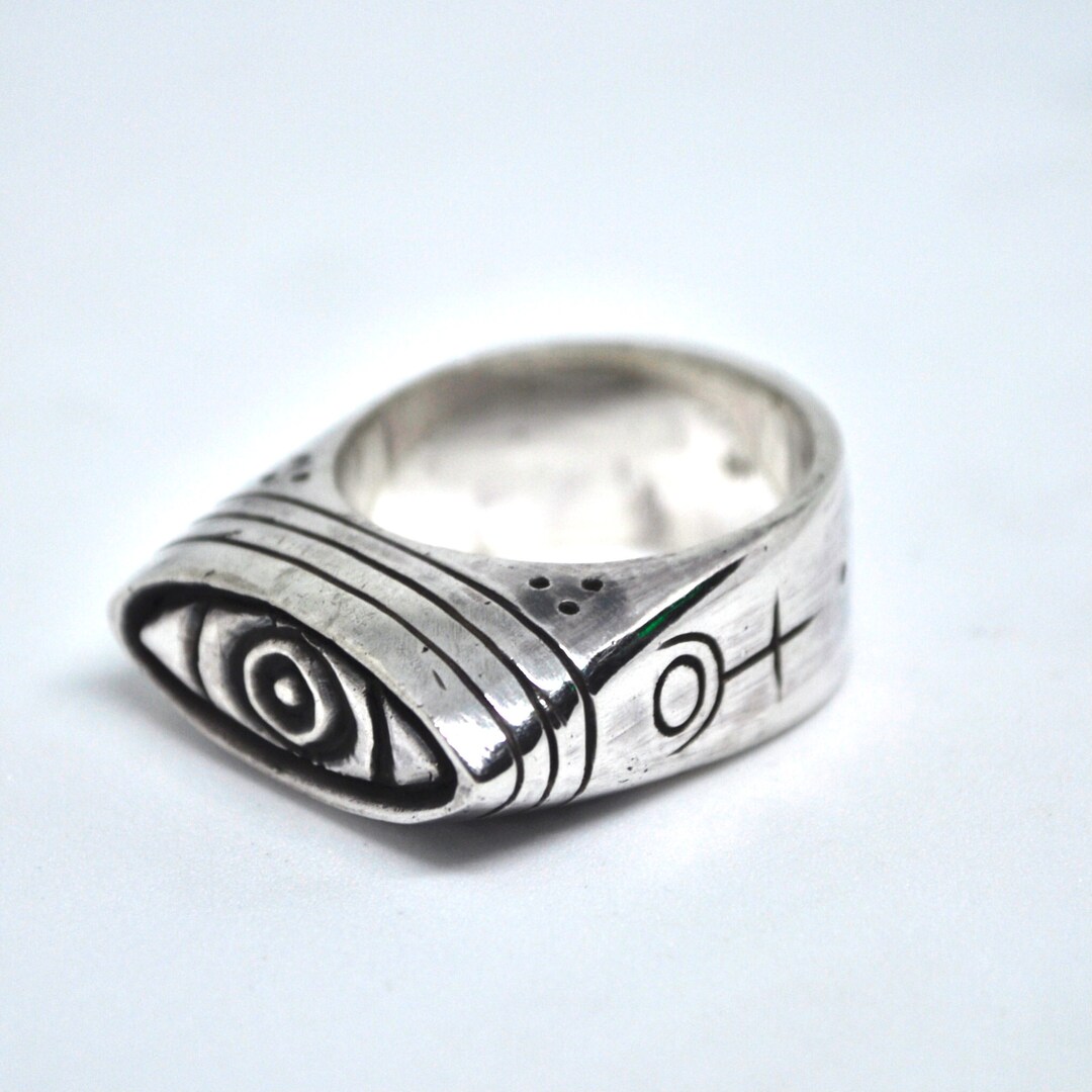 Talisman Ring · Sight in the Night •• MADE TO ORDER •• - Etsy
