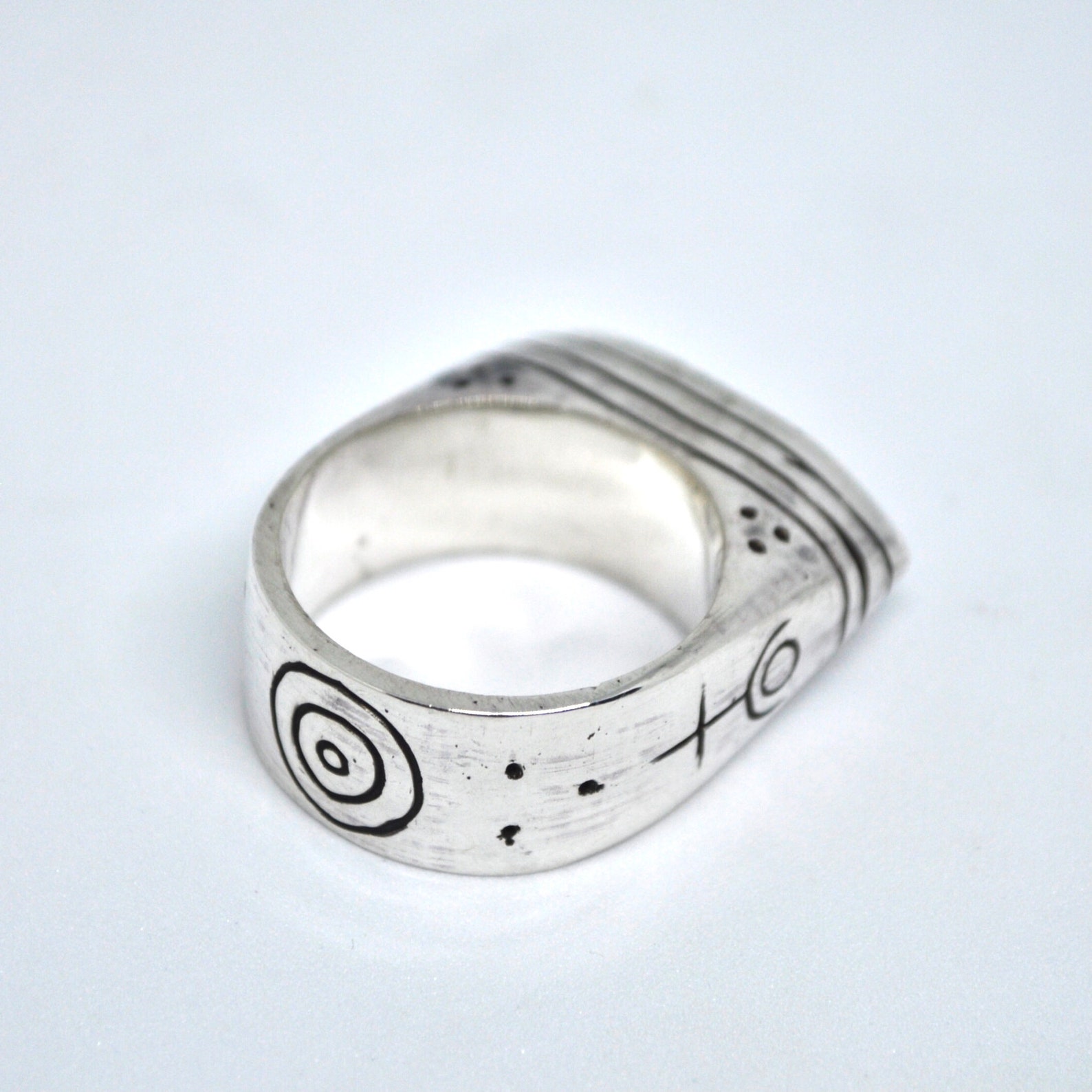Talisman Ring Sight in the Night Made to Order - Etsy