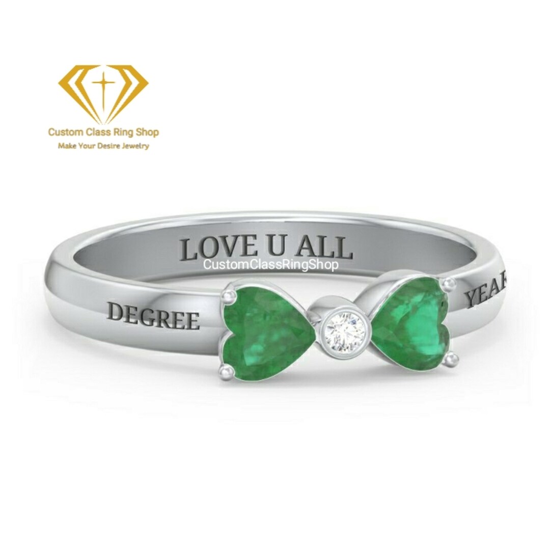Personalized Class Ring: Heart Cut Gemstone, Solid Gold Graduation Ring ...