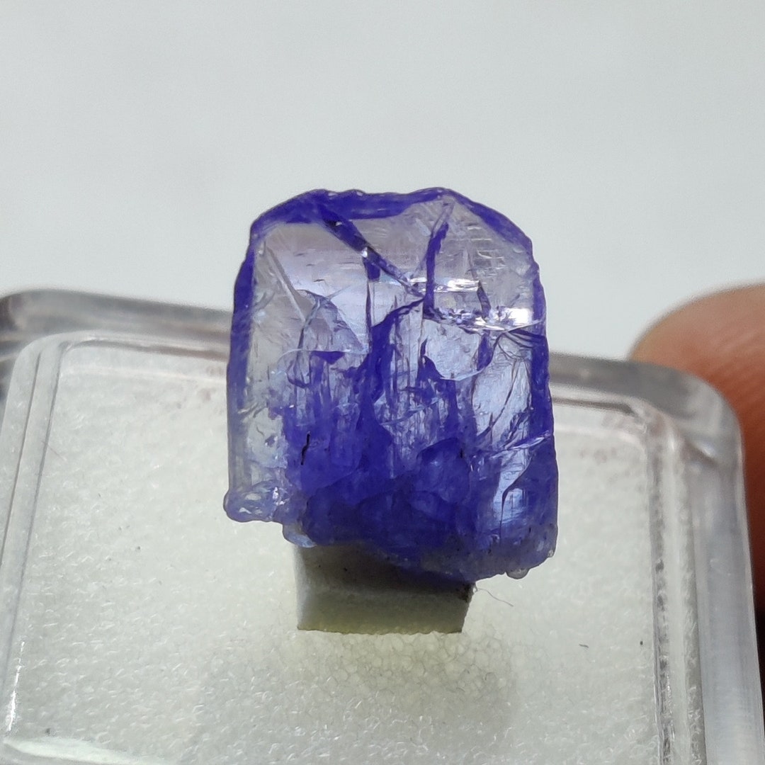 Natural Rare Heated Earth Minerals Tanzanite Crystal Mineral Mount ...