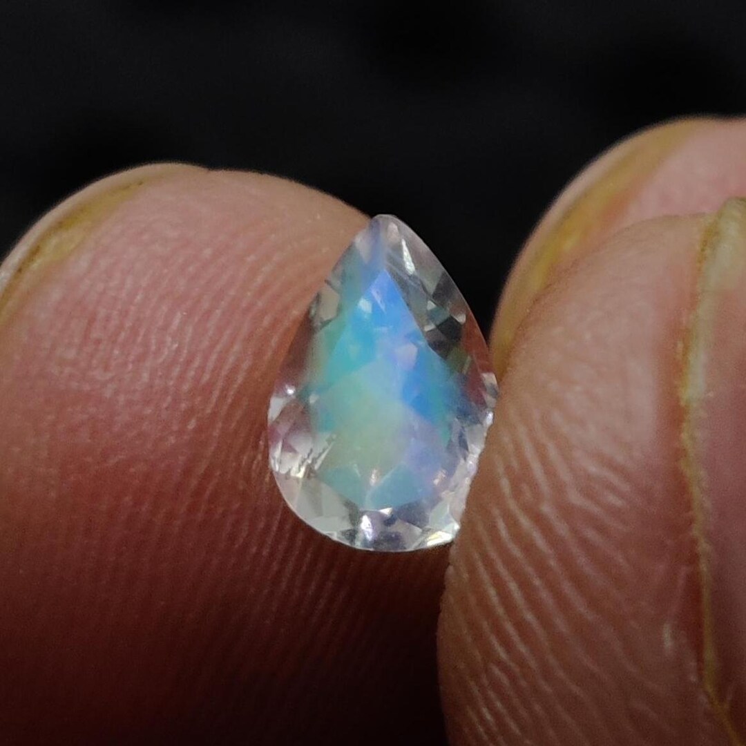 Natural From Madagascar Rainbow Moonstone Pear Cut 6.2x4.8 MM Weight 0. ...